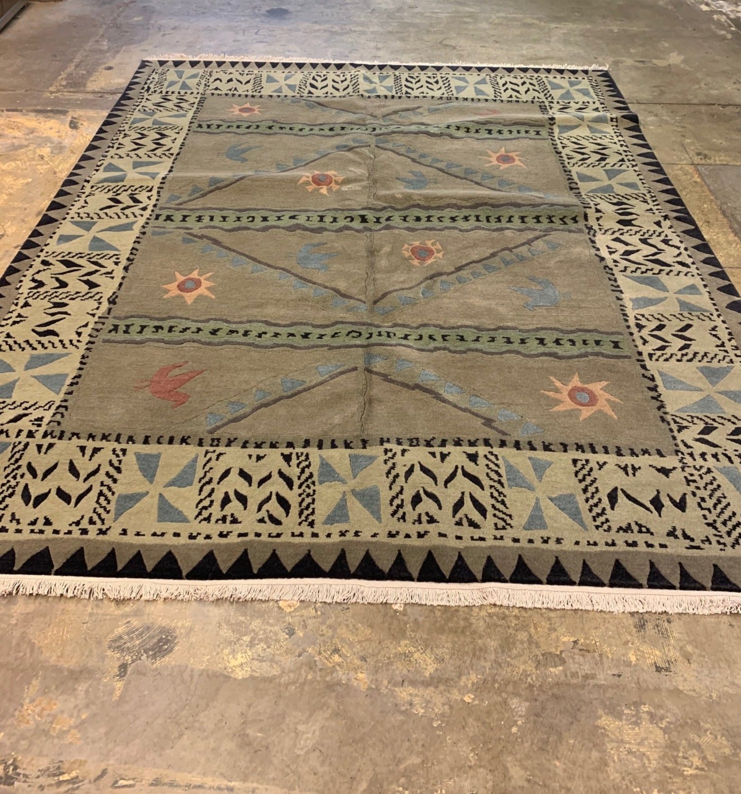 Tibet Rug Company Kilimanjaro SUNDIAL Khaki Rug – Rugs Done Right